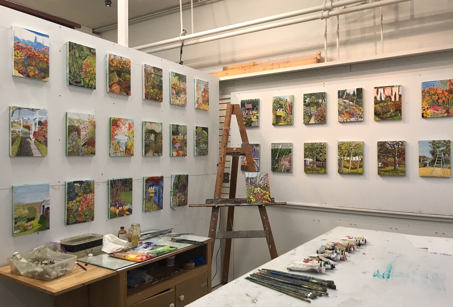 celinesstudio – Slide Room Gallery